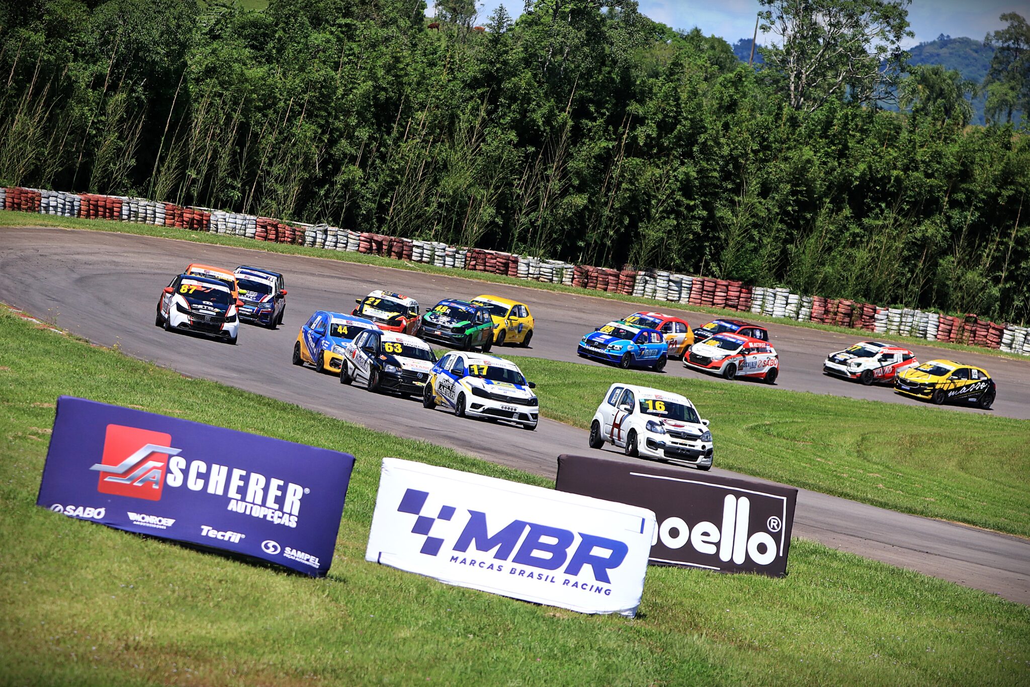 Scherer Autopeças é patrocinadora do MBR - Marcas Brasil Racing na ...